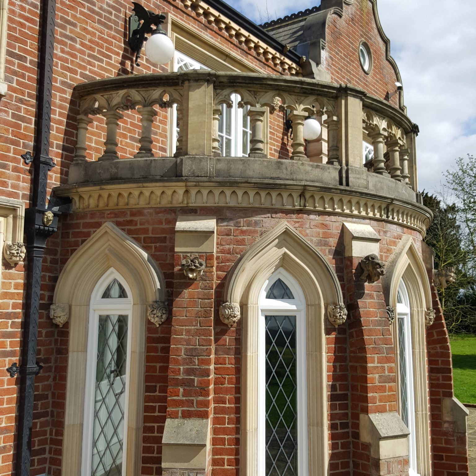 Tudor / Gothic Stone Balustrade Range